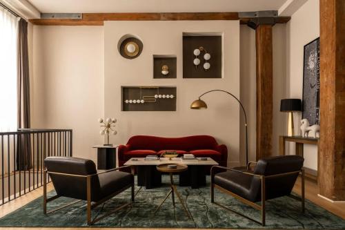 The Artisan's Duplex - 8bed -5bath With 2 Car Parking - Philadelphia, PA