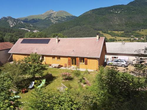 Chambres Et Table D'hote Le Petit Radis - Lus-la-Croix-Haute