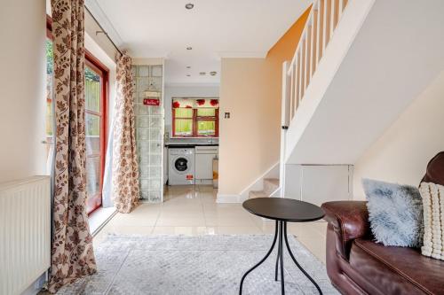 1 Bed House Hendon 15 Mins To Wembley Stadium & Central London M40, M1,m25 Free Parking - Central London