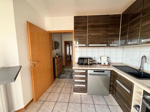 Helles & Traumhaftes Apartment In Zentraler Lage In Monchengladbach - Mönchengladbach