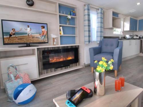 2 Bedroom Seaside 2 Caravan - Isle of Wight