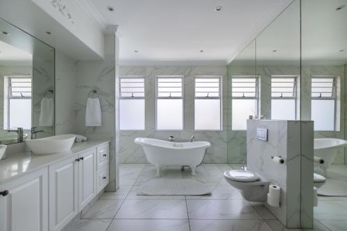 Plett Azure Guesthouse - Plettenberg Bay