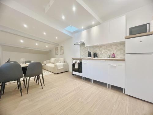 Grand Theatre - Cosy, Centre-ville, 4 Personnes, 1 Chambre - Istres