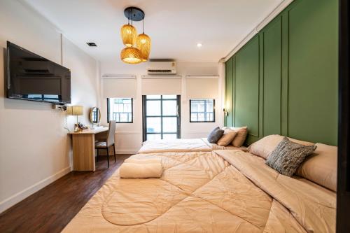Ren Asoke L 8 Min Bts&mrt Asoke Central Sukhumvit - Bangkok