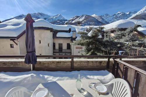 Apartment With Terrace Close To The Slopes - Le Monêtier-les-Bains