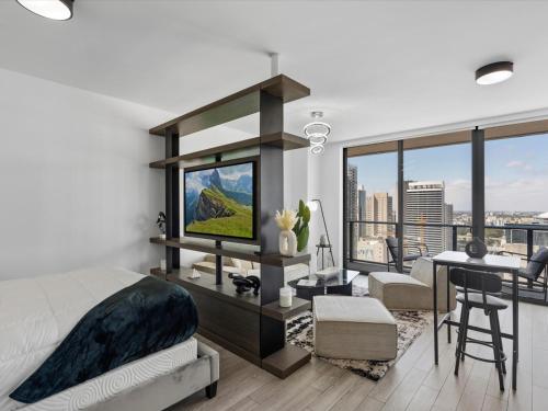 High Floor Balcony Studio Miami Skyline Views - Miami, FL