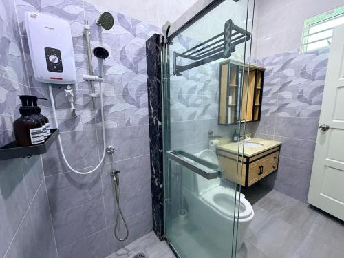 House Halo 4 Bedrooms For 12 Guests - Tawau