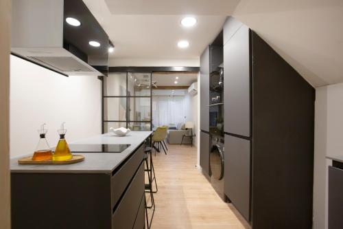 Renovated Apartment In Historic Bilbao Old Town - Bilbao