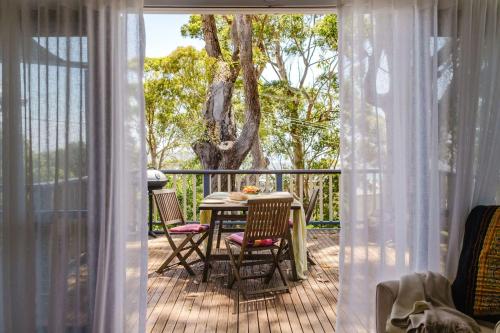 A Little Fish - Guest House In Mollymook Beach - South Coast