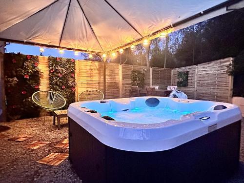 La Maison Des Oiseaux Cosy And Spa - Draguignan