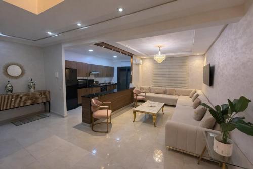 The Signature Patio Duplex - Marrakech
