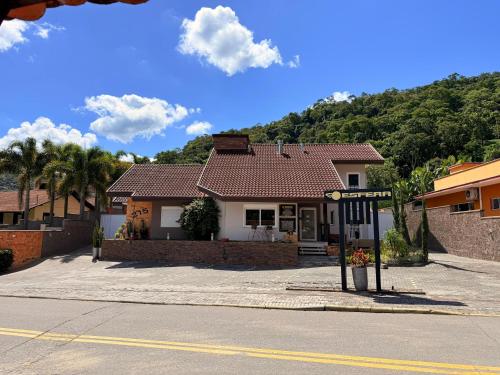 Suite Juede Platz - 02 - Centro De Pomerode - Blumenau