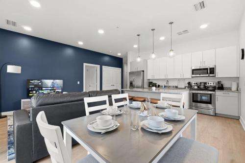 Unit 310 - Shaker Heights, OH