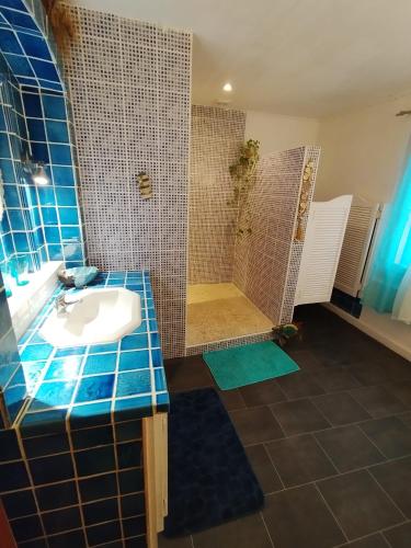 Chambre Et Salle De Bain Etang De Thau - Mèze