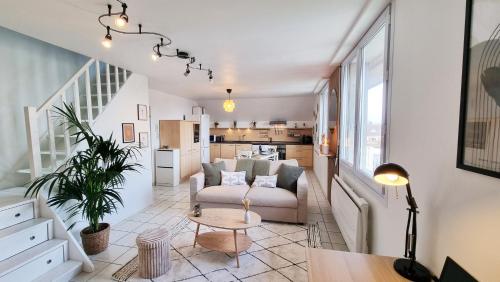 Duplex 4pers Calme Parking - Proche Gare & Rocade - Orléans