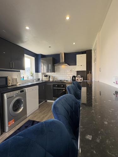 Blueberry Bliss - Free Parking - Free Wifi - Coventry