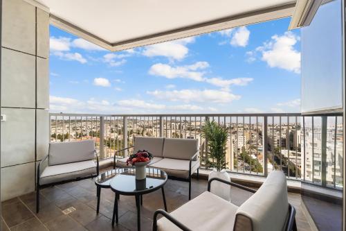 Savyon View Tower - Isrentals - Jerusalem