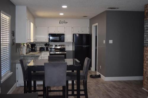 The Duplex - Lubbock, TX
