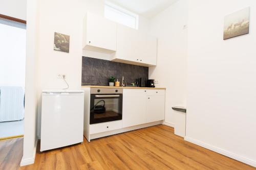 Fullhouse - Nh14 Apartments - 3 Bedrooms, Washing Machine - Halle