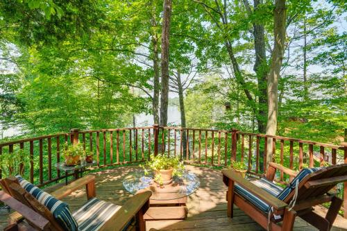 Treehouse Sanctuary Nature Retreat - Hudson, NY