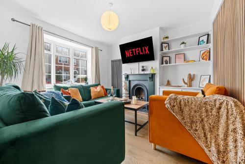 Large Luxury 4 Bed Chic House Southampton Centre, Great For Groups! Parking Available, Sleeps 7- By - 修咸頓