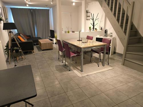 Charmante Maison 2 Chambres A Obourg-mons Engyh House2 - Mons