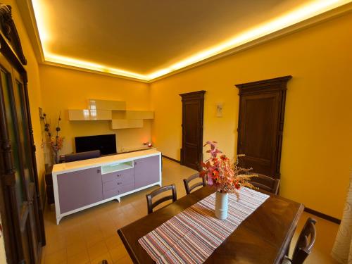 Il "Nido Di Achille" In Centro - 2 Piani Di Privacy E Massimo Comfort! - Terni