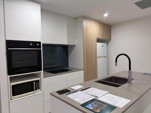 Luxury 2 Bedroom Apartment - Canberra