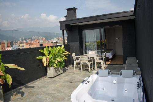 Hotel Ryo 74b Suites - Medelín