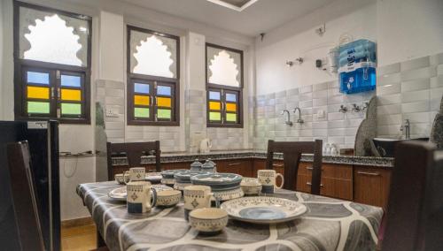 Raas Haveli 2 Bhk Luxury Apartment - Udaipur
