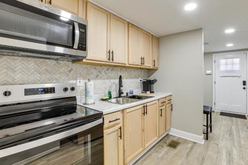 < 3 Mi To Downtown Greenville! Convenient 2br Home - Travelers Rest, SC