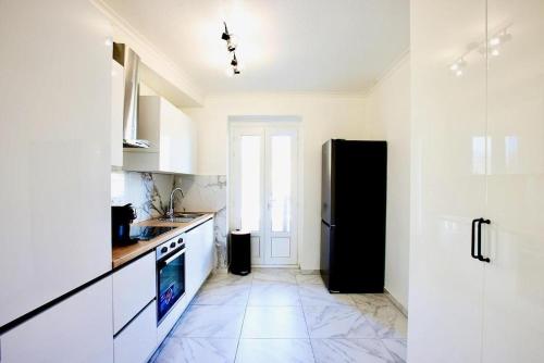 5 Mins To Basel - Private Parking Space - Fully Renovated - Basel