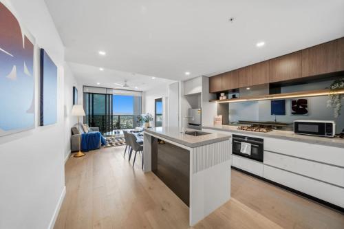 Level 43 Sweeping Skyline Luxury Designer 1br - Brisbane