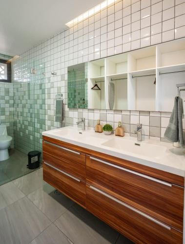 The Border Loft Trendy Stay On Avenida Revolucion - Tijuana