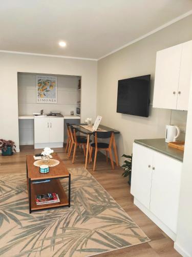 Lakaz Beach House - Ōmokoroa