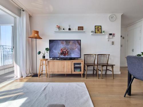 N-stay Pyeongtaek Station #3 Queen Beds #Near Camp Humphreys - Pyeongtaek-si