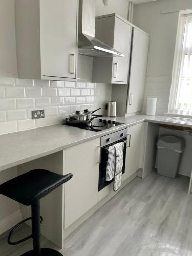 Cosy 2 Bed By Pleasure Beach - Blackpool
