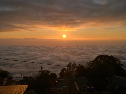 Kodai Home Stay Balcony View - Kodaikanal