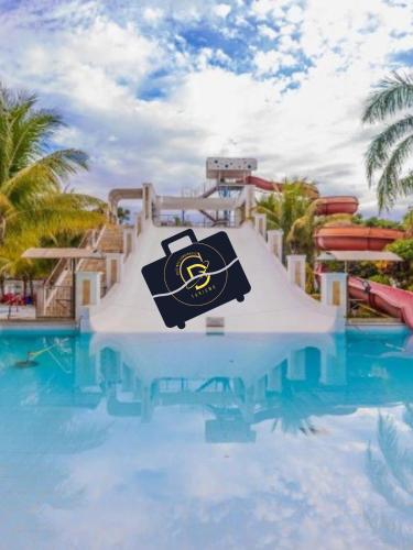 Lacqua Diroma Iii ---Com Piscinas 24h -- Destinos Combinados Turismo - Caldas Novas