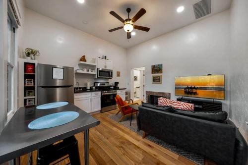 Charming And Cozy, 1 Br 1 Ba , Historic Duplex - Tucson, AZ
