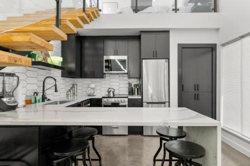 Quantum Tiny Loft At East End Revitalized - Houston, TX