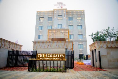 The Eco Satva Ayodhya - Vegetarian With All Options - Ayodhya