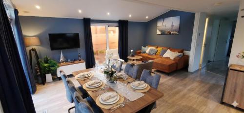 Sunset Beach Villa Modernes Waterfront Fur 6 Pers 5 Min Zum Strand - South Holland