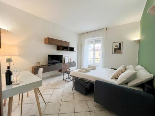 Green Apartment - 1 Camera Living Self Check-in - Novara