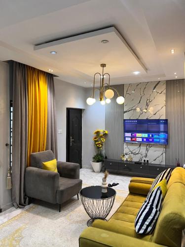 Executive 2-bedroom Apartment - Lagos