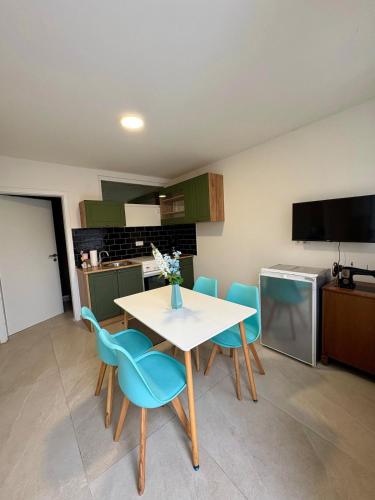 Modernes Apartment Fur Handwerker & Monteure - Mannheim