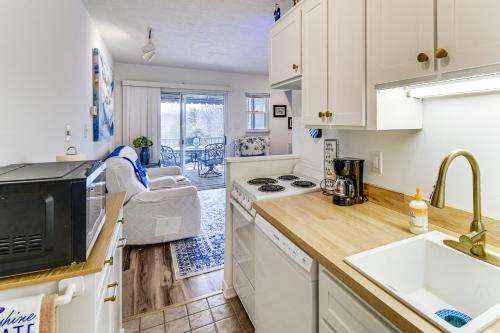 Boat & Relax On Smith Mountain Lake! Bright Condo - Virginia