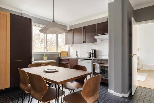 Chic 2-bedroom Apartment On Lidingo - Estocolmo
