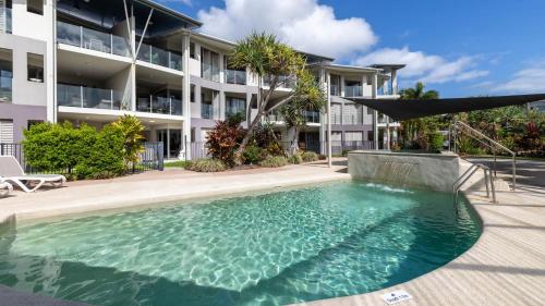Waterline Direct Poolside Apartment - Agnes Water