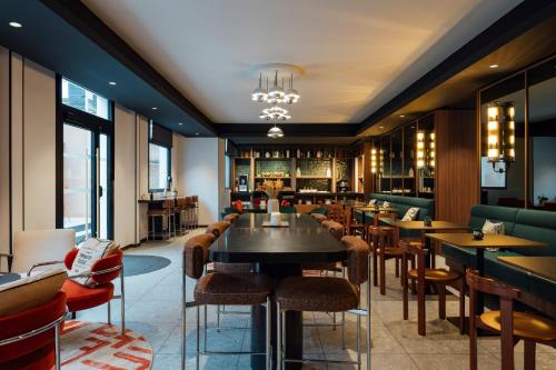 Hotel Le Lumiere - Vaulx-en-Velin